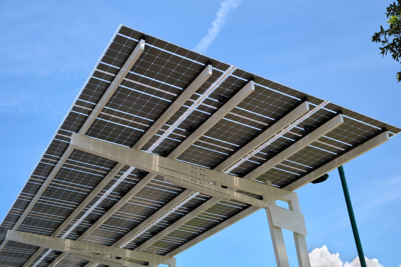 4 Características de la Estructura Fotovoltaica | Parmar